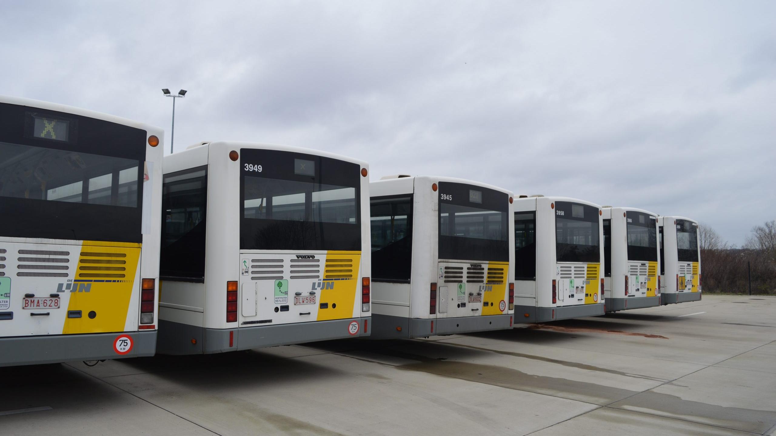 30 Belgische lijnbussen te koop voor weinig - TopGear Nederland