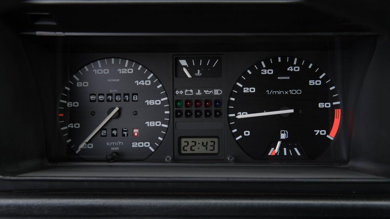 Gloednieuwe Volkswagen Golf 2 te koop - TopGear Nederland