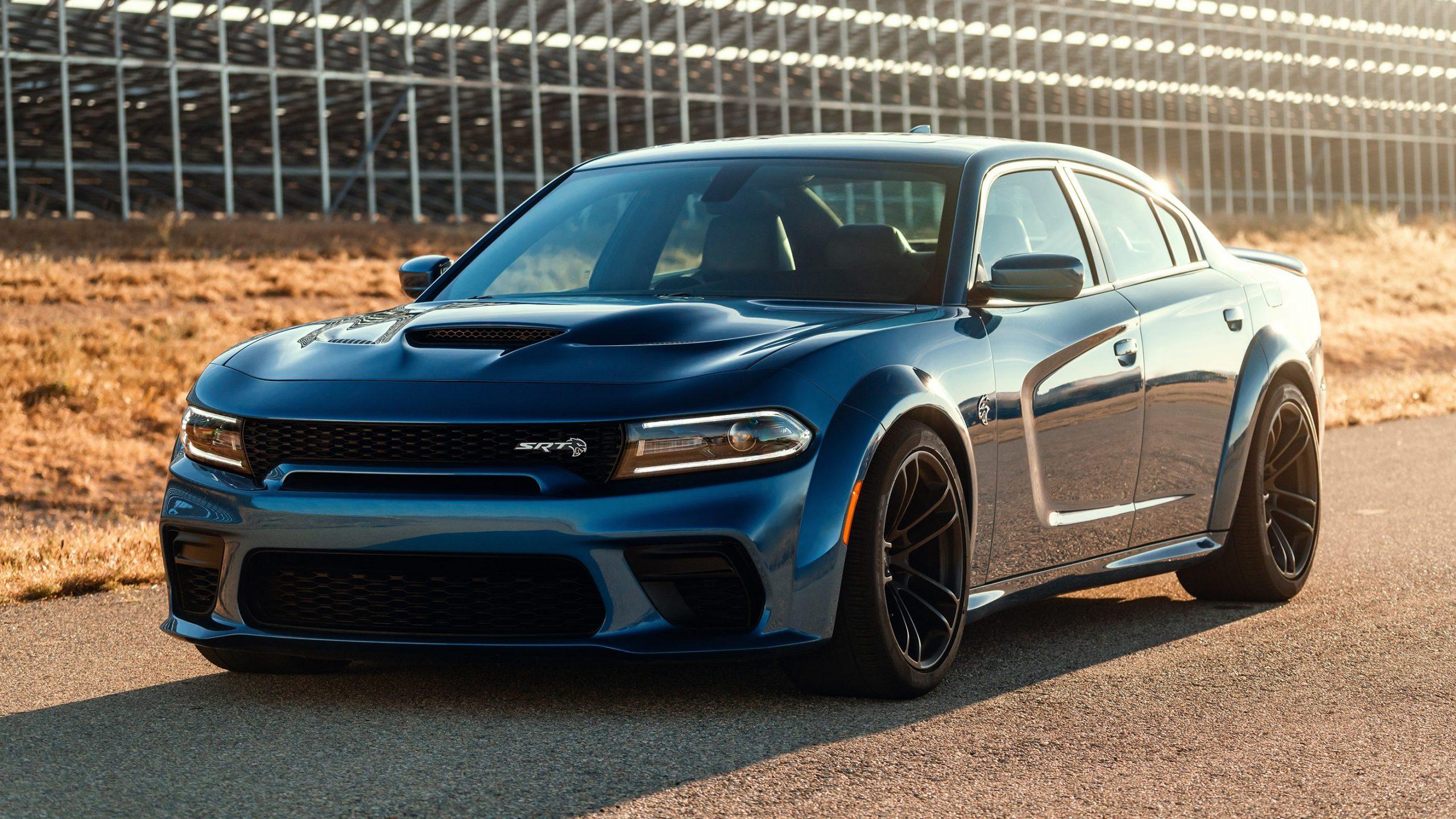 Dodge Charger Hellcat Widebody: gezinsuitbreiding - TopGear