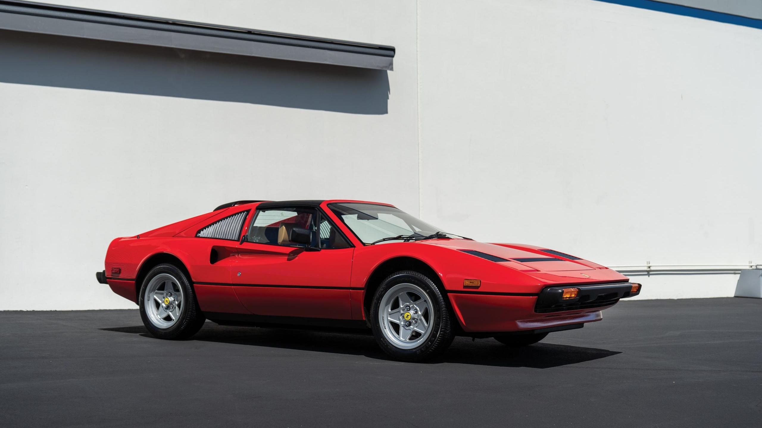 Ferrari-collectie van 6 miljoen te koop - TopGear Nederland