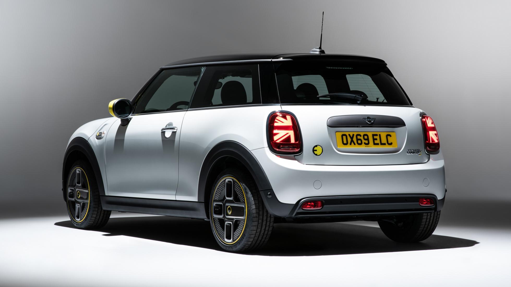 Mini Cooper S E (2019) is een elektrische Mini - TopGear Nederland
