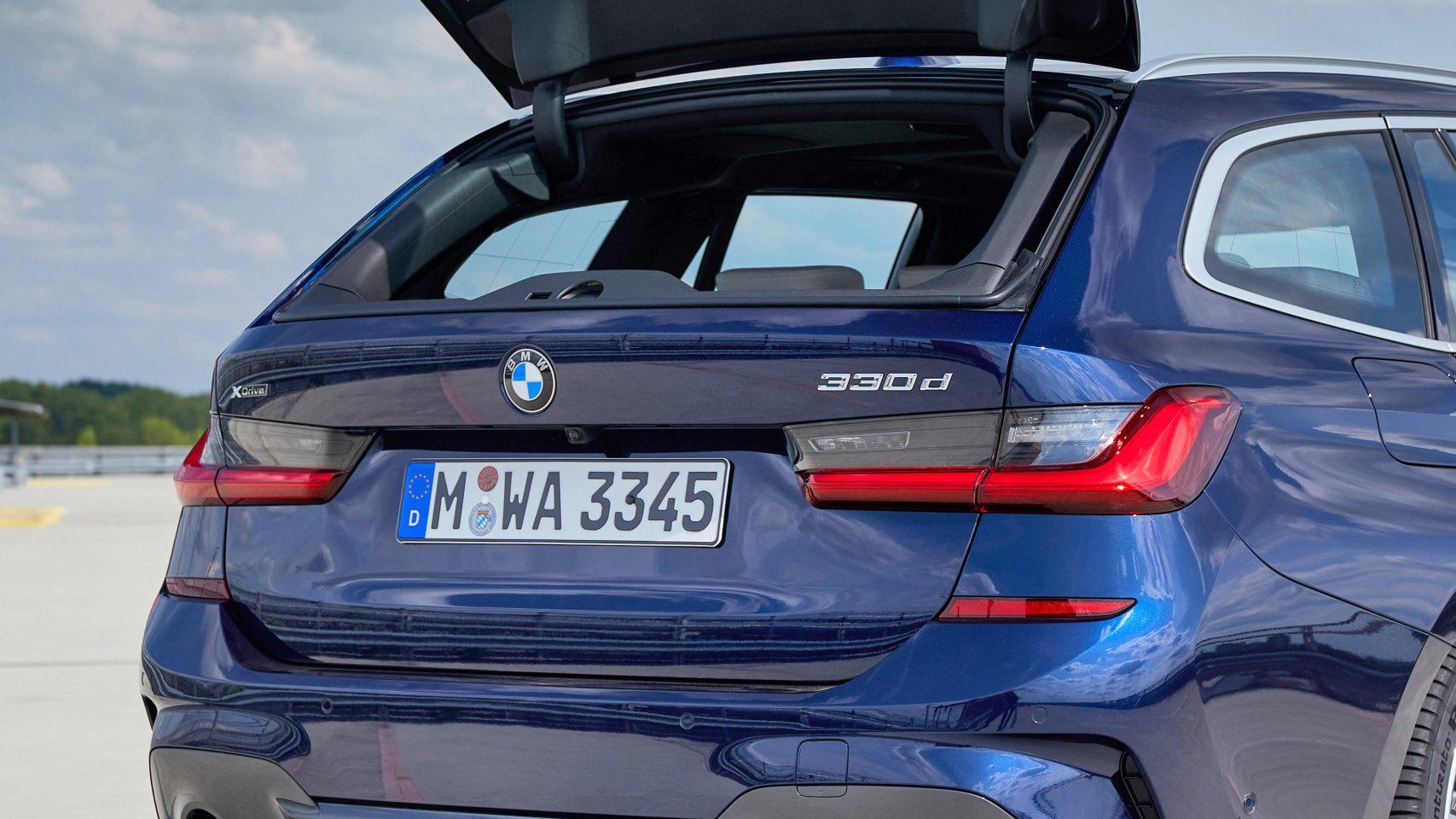 BMW 330d xDrive Touring - Autotest en Specificaties - TopGear
