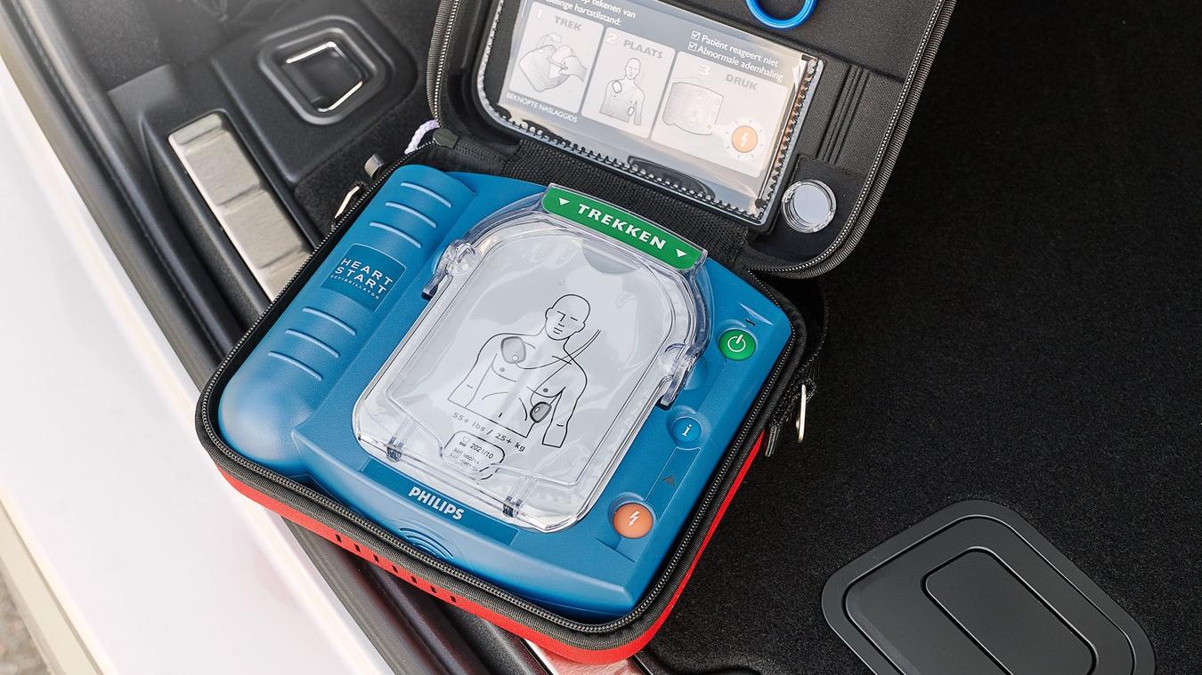 Volvo Lifesaver: rondrijdende AED’s - TopGear Nederland