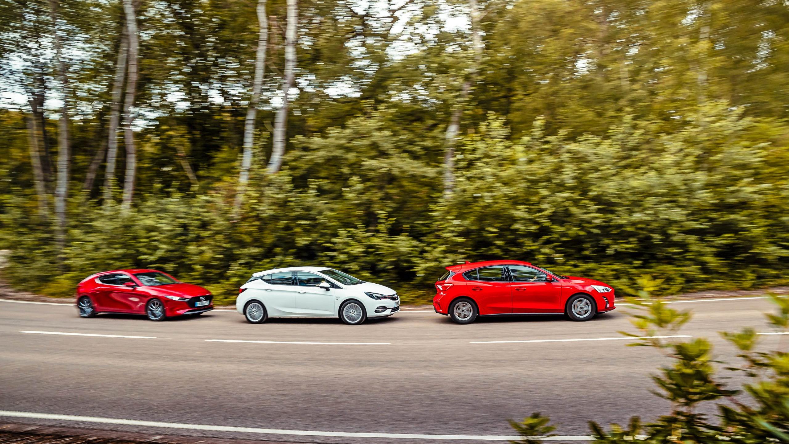 Ford Focus vs Mazda 3 vs Opel Astra - welke is het best? - TopGear