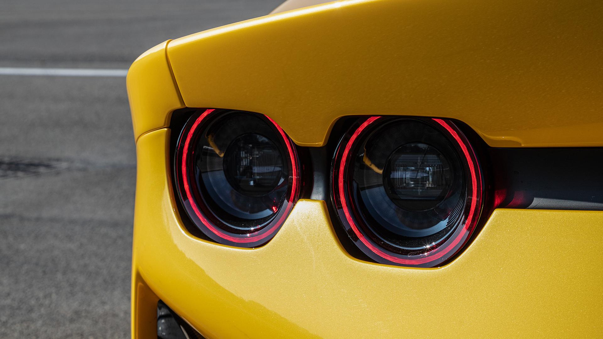 Ferrari 812 Competizone (2021) - Review en specificaties