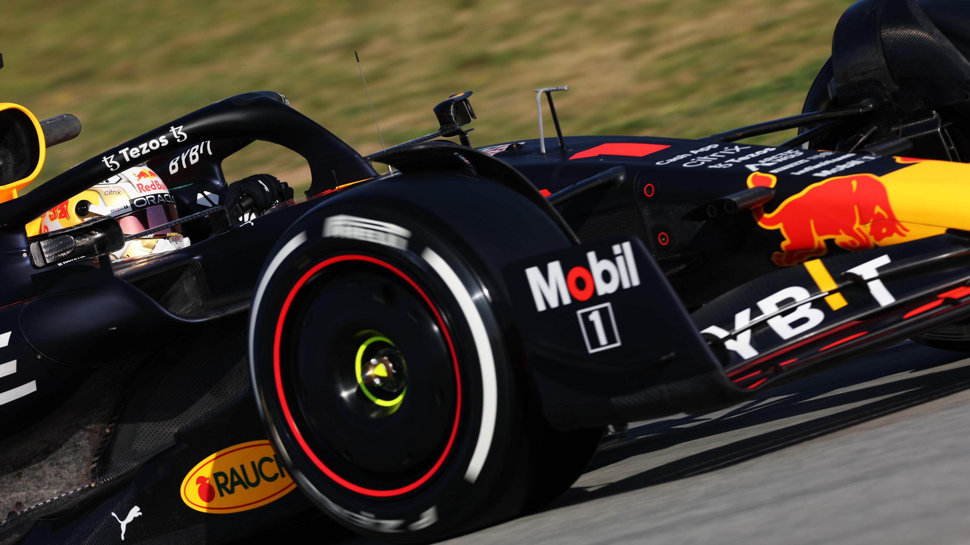 Eindelijk echte foto’s: Dit is de Red Bull RB18 van Max Verstappen