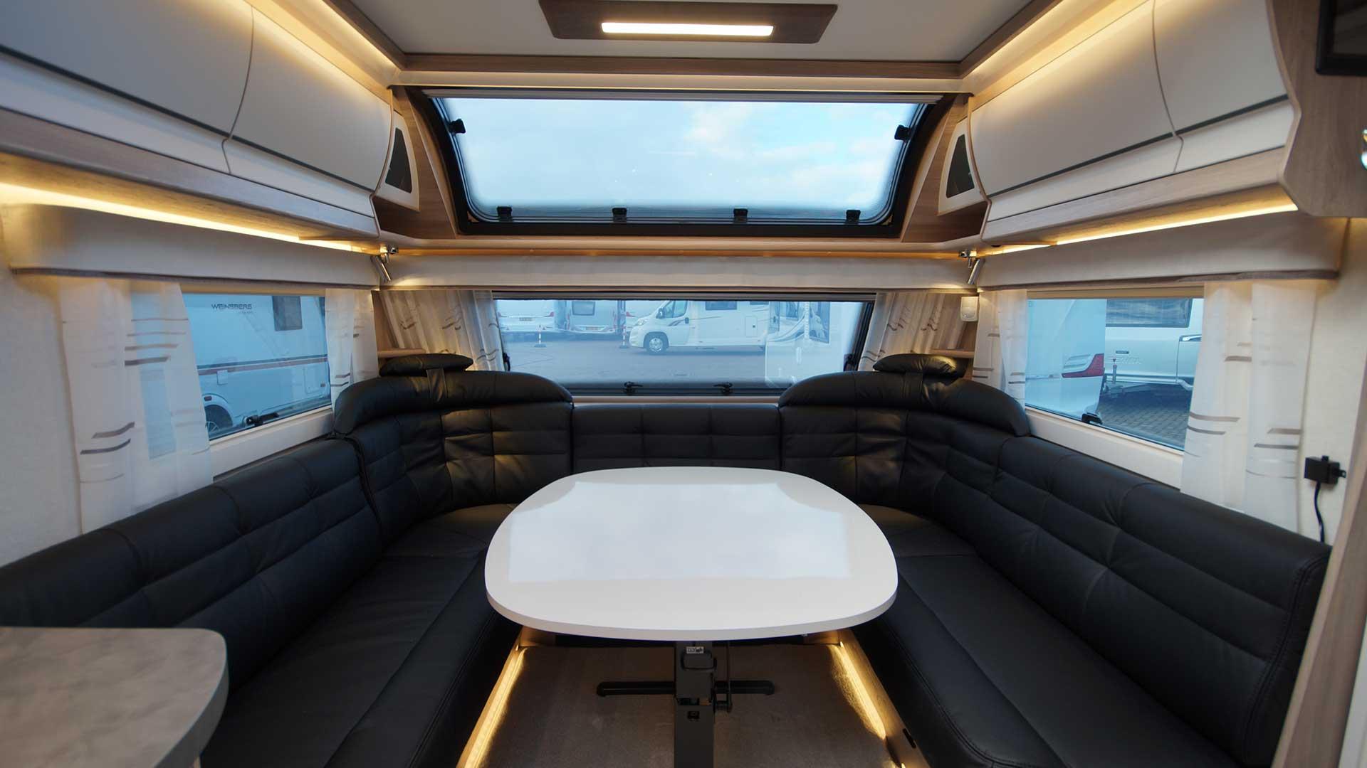 Dit is de duurste caravan van Nederland (van ruim 11 meter lang)