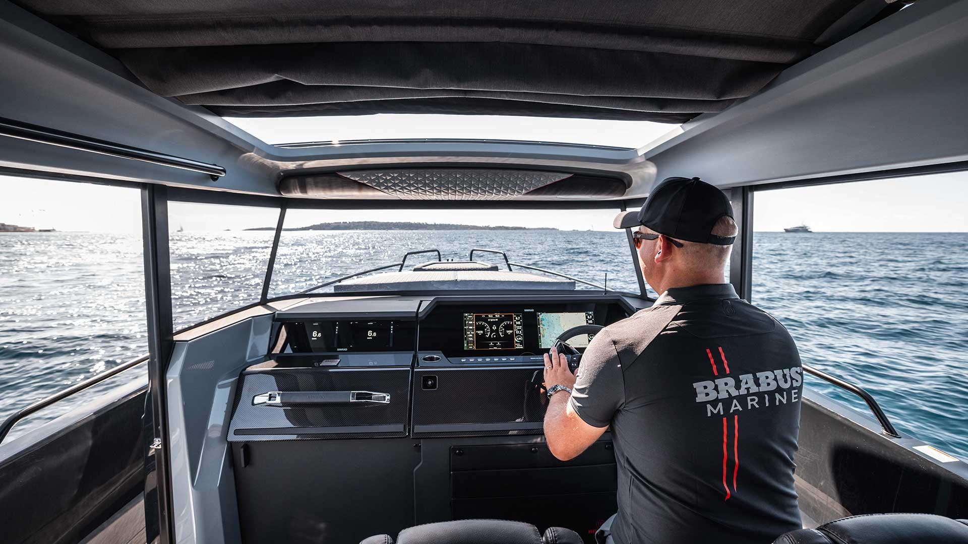 De nieuwste boot van Brabus heeft 900 pk en is perfect voor slechteriken