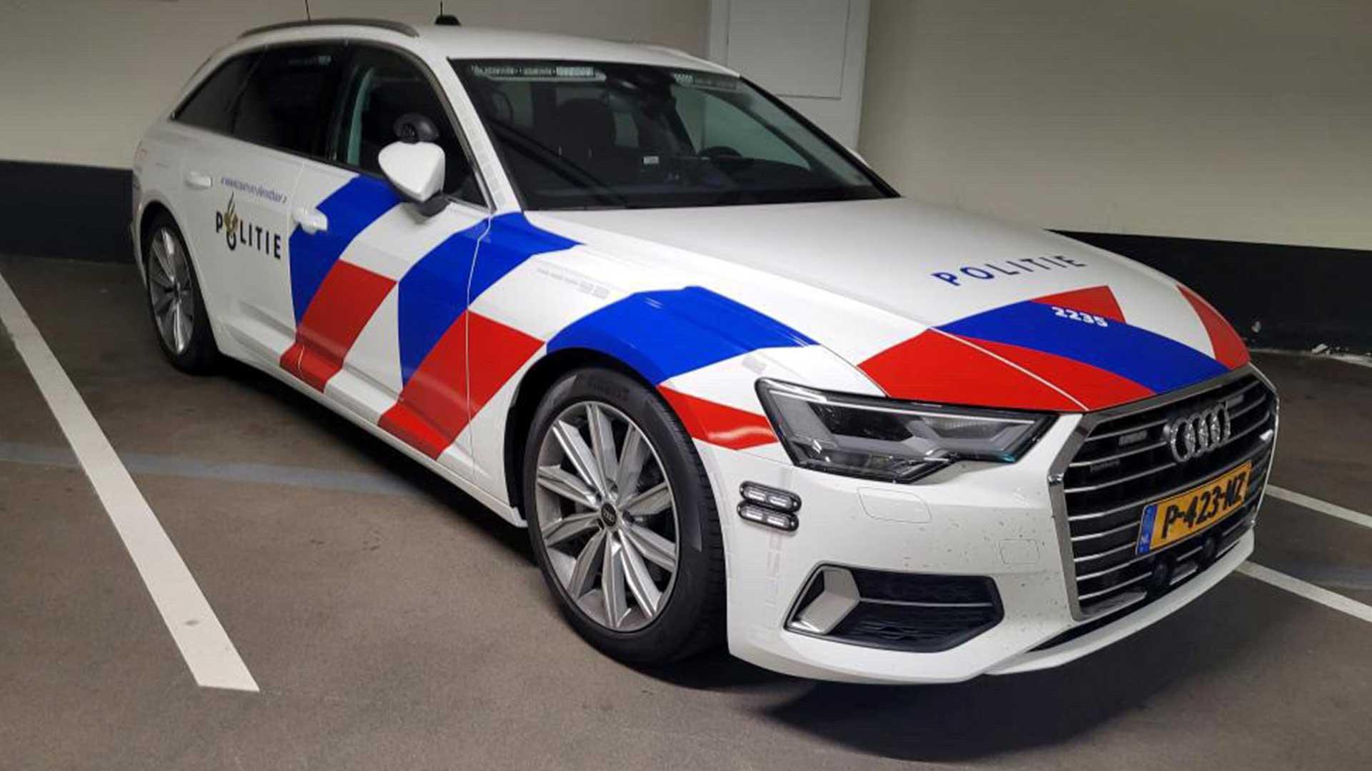 De nieuwe Audi A6 van de politie heeft geen zwaailicht op het dak