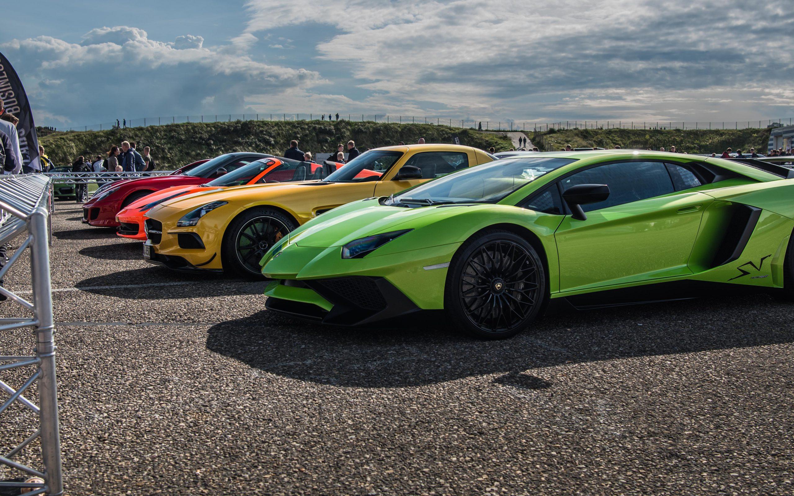 Super Car Sunday met dragraces van TopGear Nederland - TopGear NL