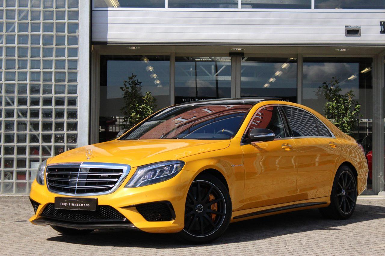 AMG-trio in de kleur Solarbeam Yellow te koop - TopGear