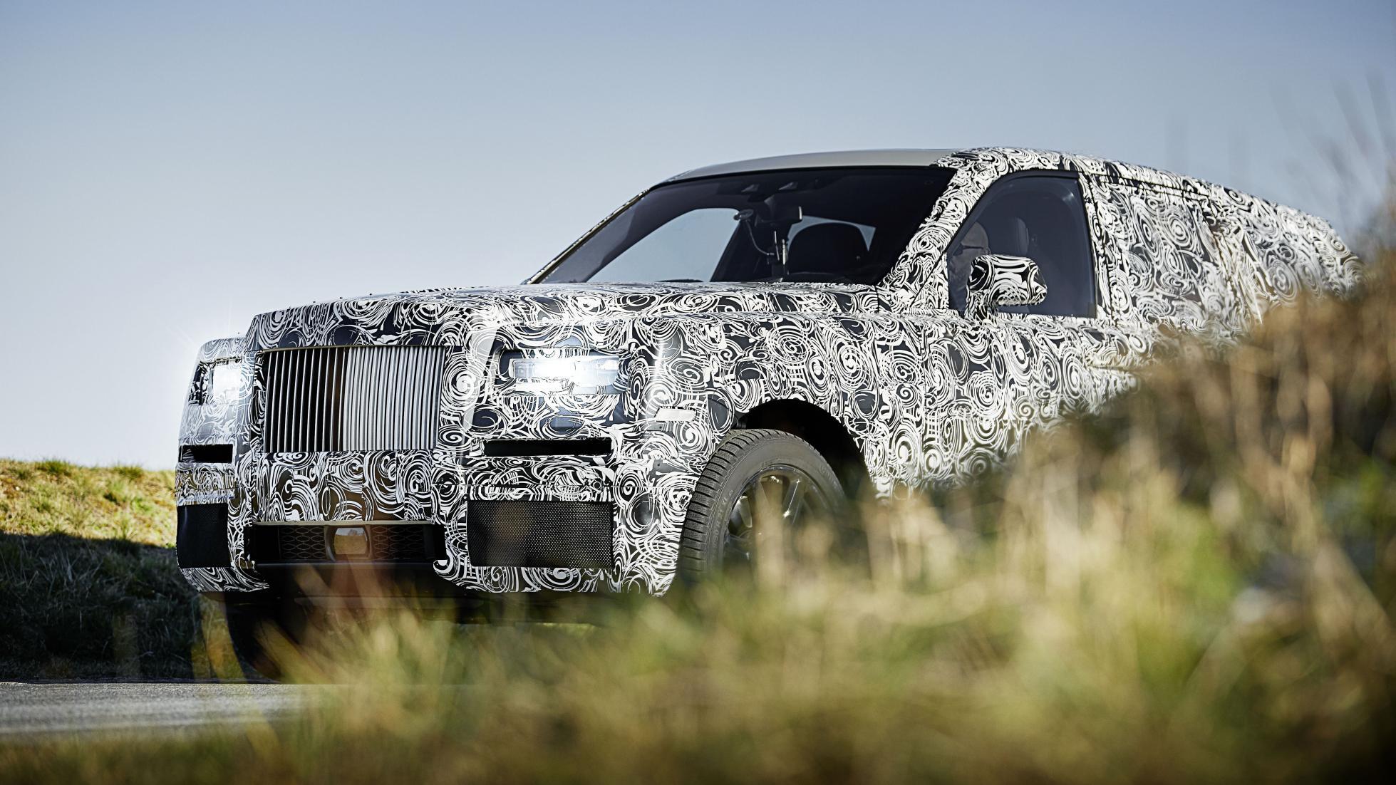 Rolls-Royce Cullinan, ben jij het? De eerste foto's - TopGear Nederland