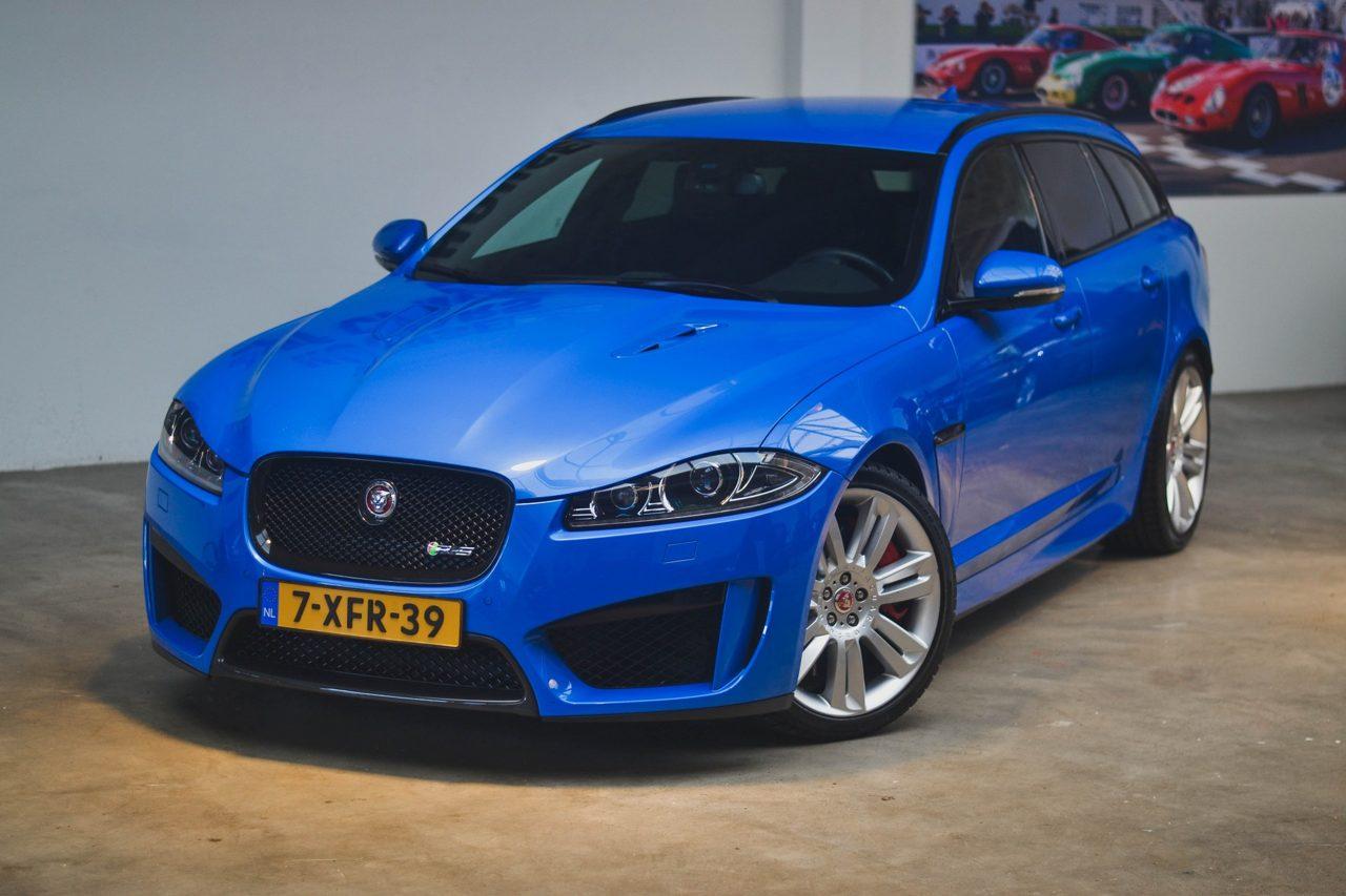 Jaguar XFR-S Sportbrake met kenteken XFR - TopGear Nederland