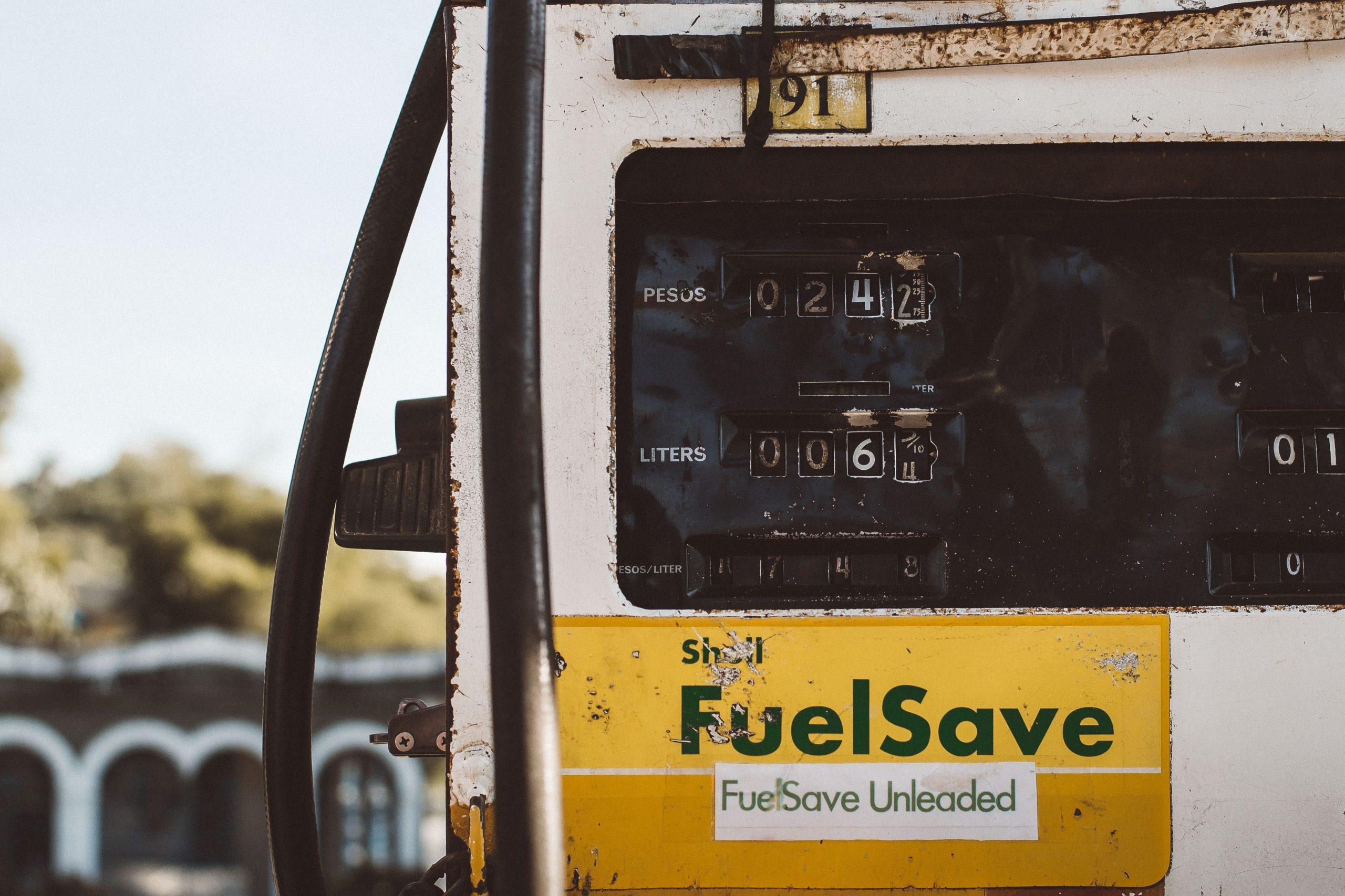Benzineprijs Venezuela: 3 miljoen liter voor een euro - TopGear