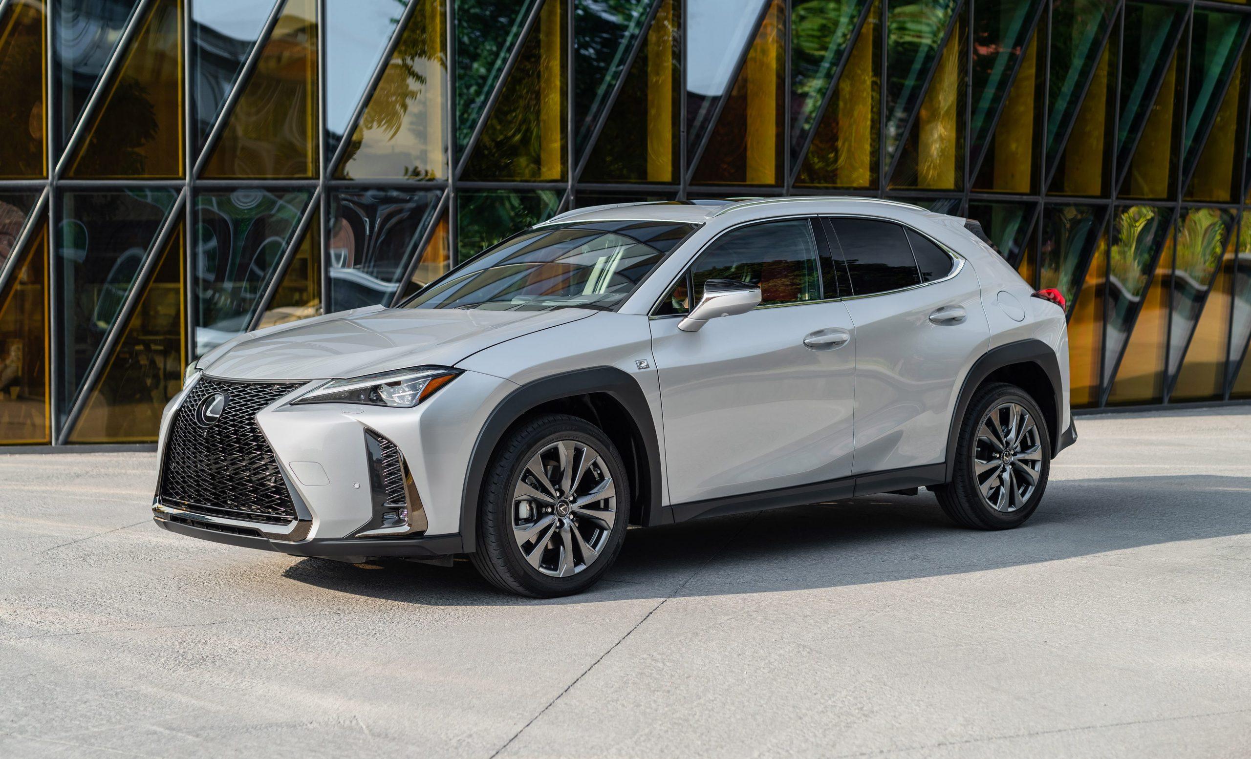 Lexus UX heeft een leeftijdslimiet - TopGear Nederland