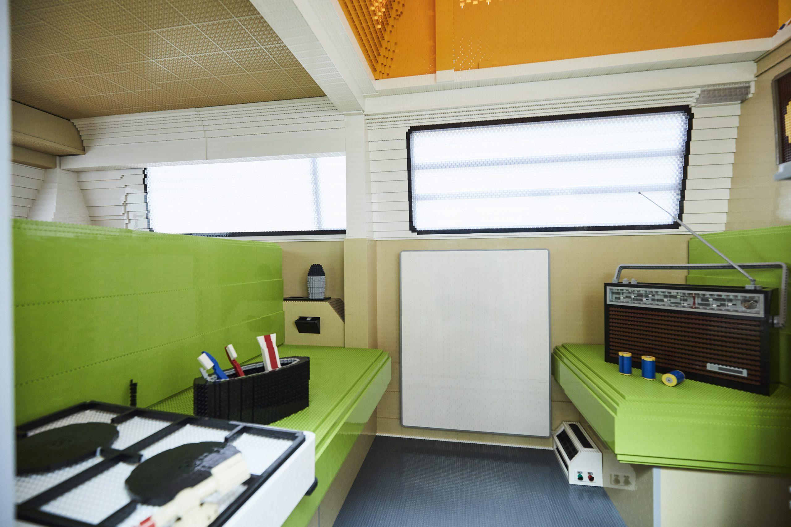 Lego Volkswagen T2-bus breekt record - TopGear Nederland