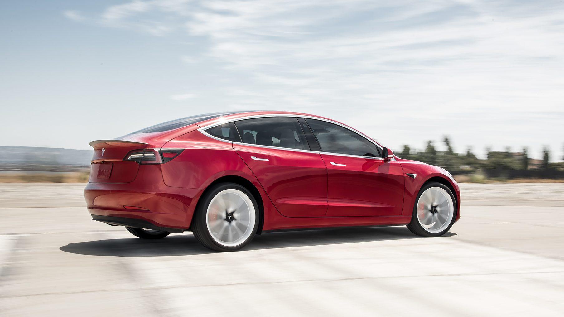Tesla Model 3 Performance (2019) - rijtest en specificaties -TopGear
