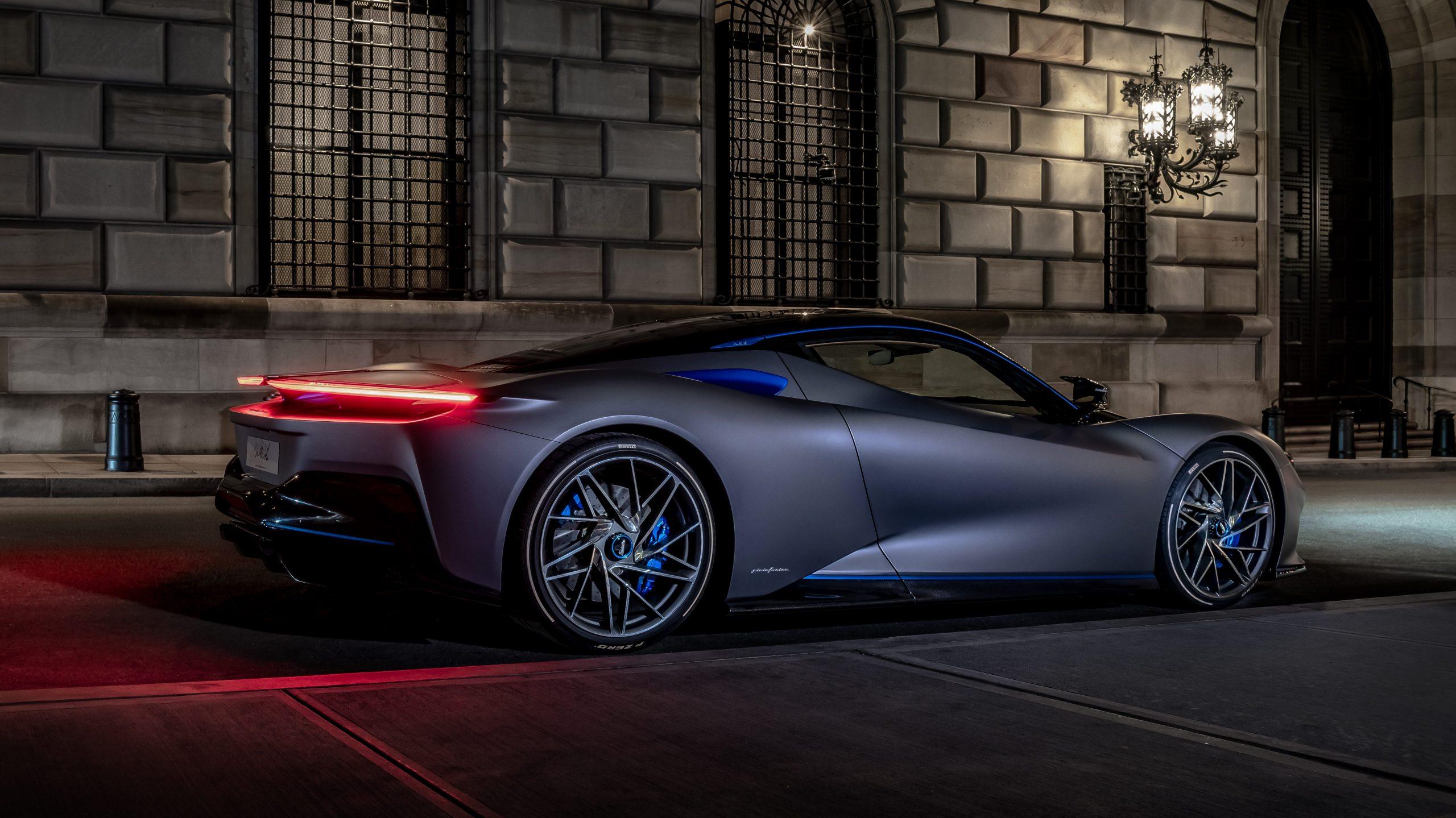 Pininfarina Battista gespot in New York - TopGear Nederland