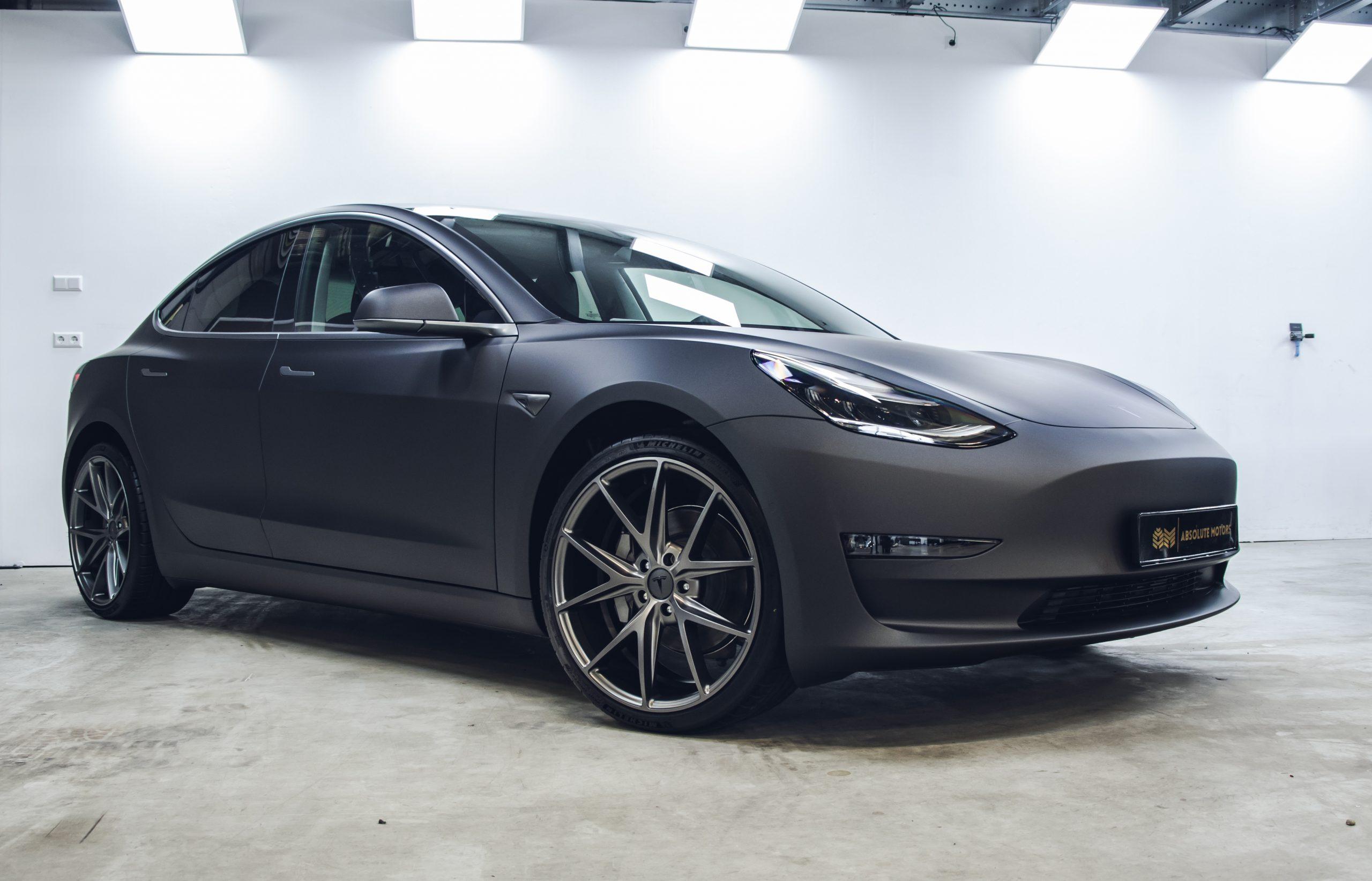 Tesla Model 3 krijgt nieuwe velgen - TopGear Nederland
