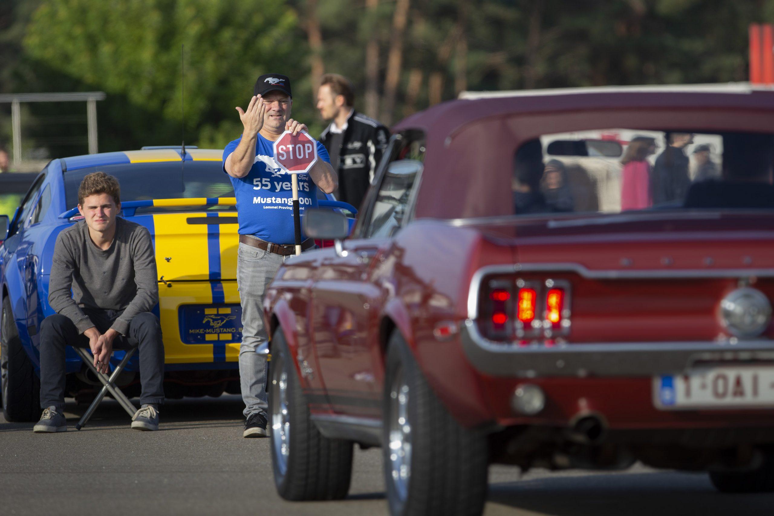 Ford Mustang gaat ook voor een wereldrecord - TopGear