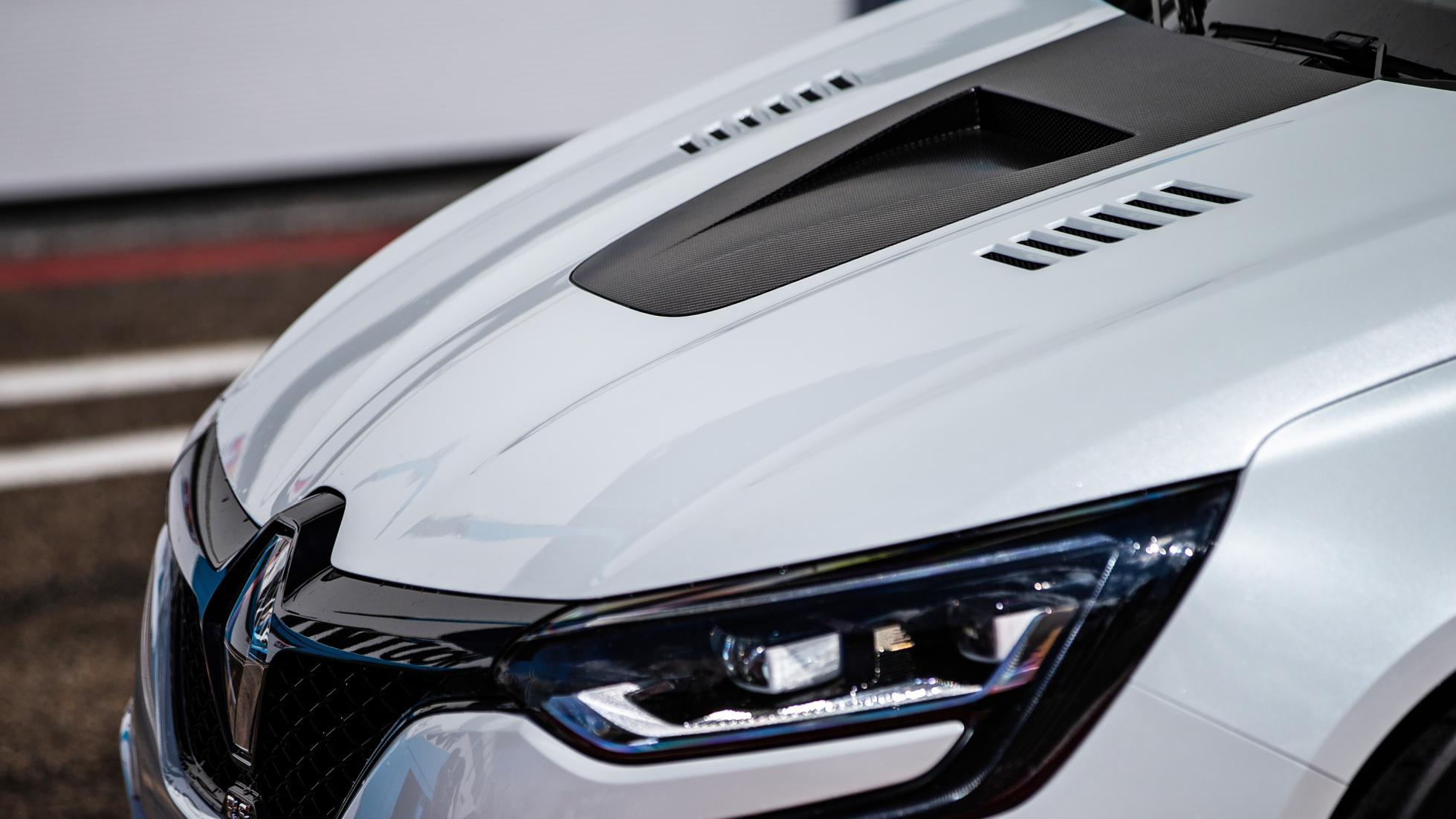 Renault Mégane RS Trophy R (2019) - Autotest en Specificaties - TopGear