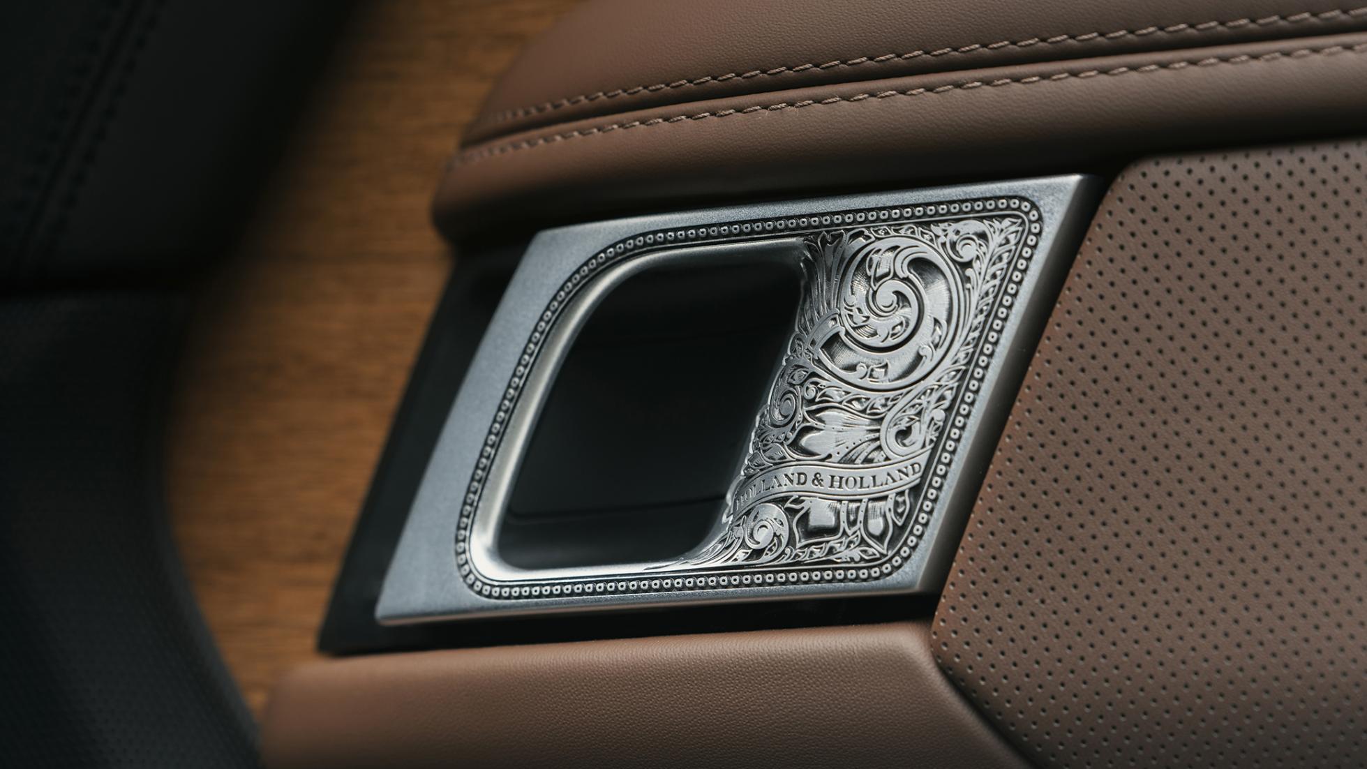 Holland en Holland Range Rover past bij je shotgun - TopGear