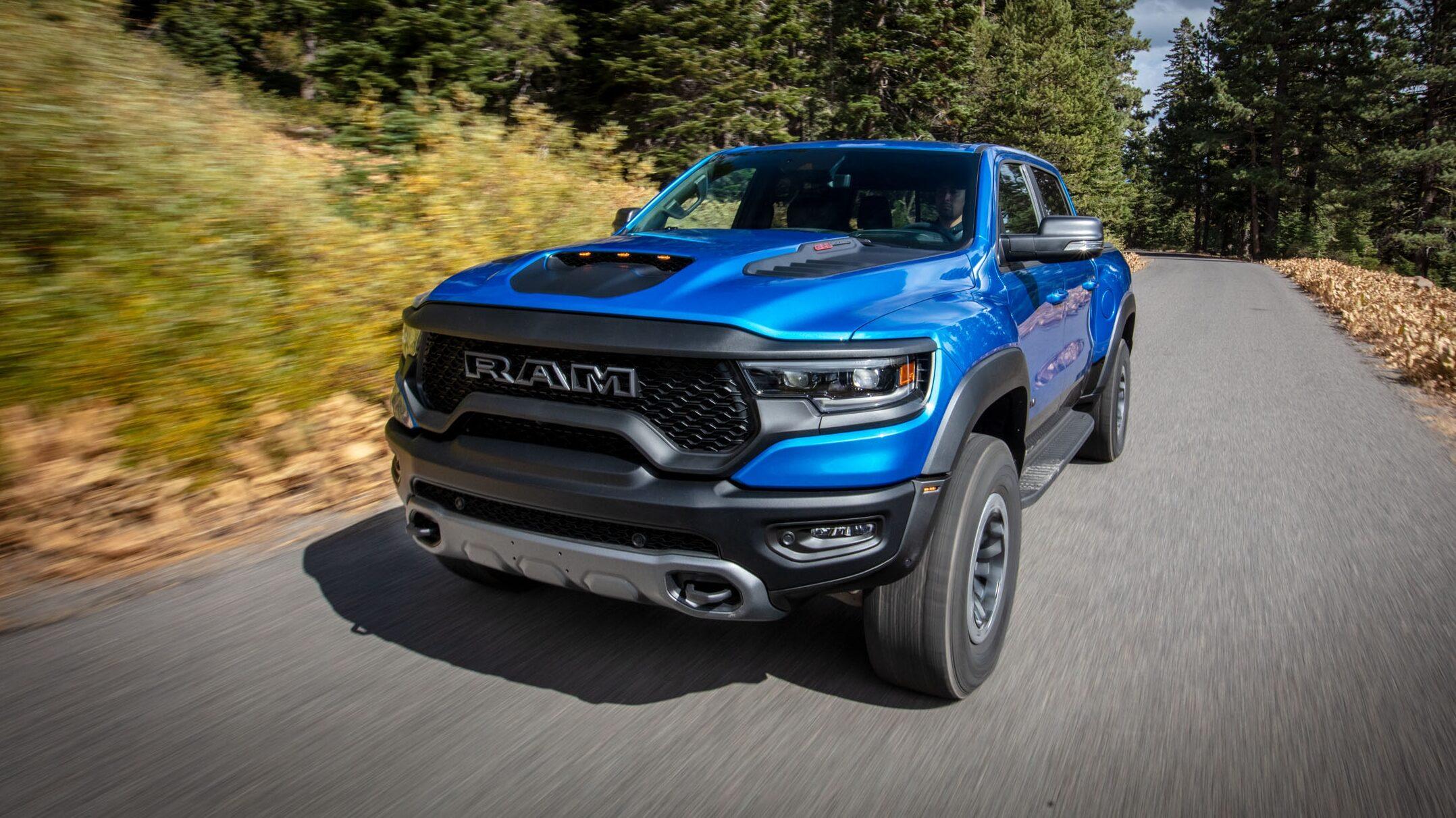 Hoe bevalt de bizarre Ram 1500 TRX als je 'm in Nederland rijdt? (review)