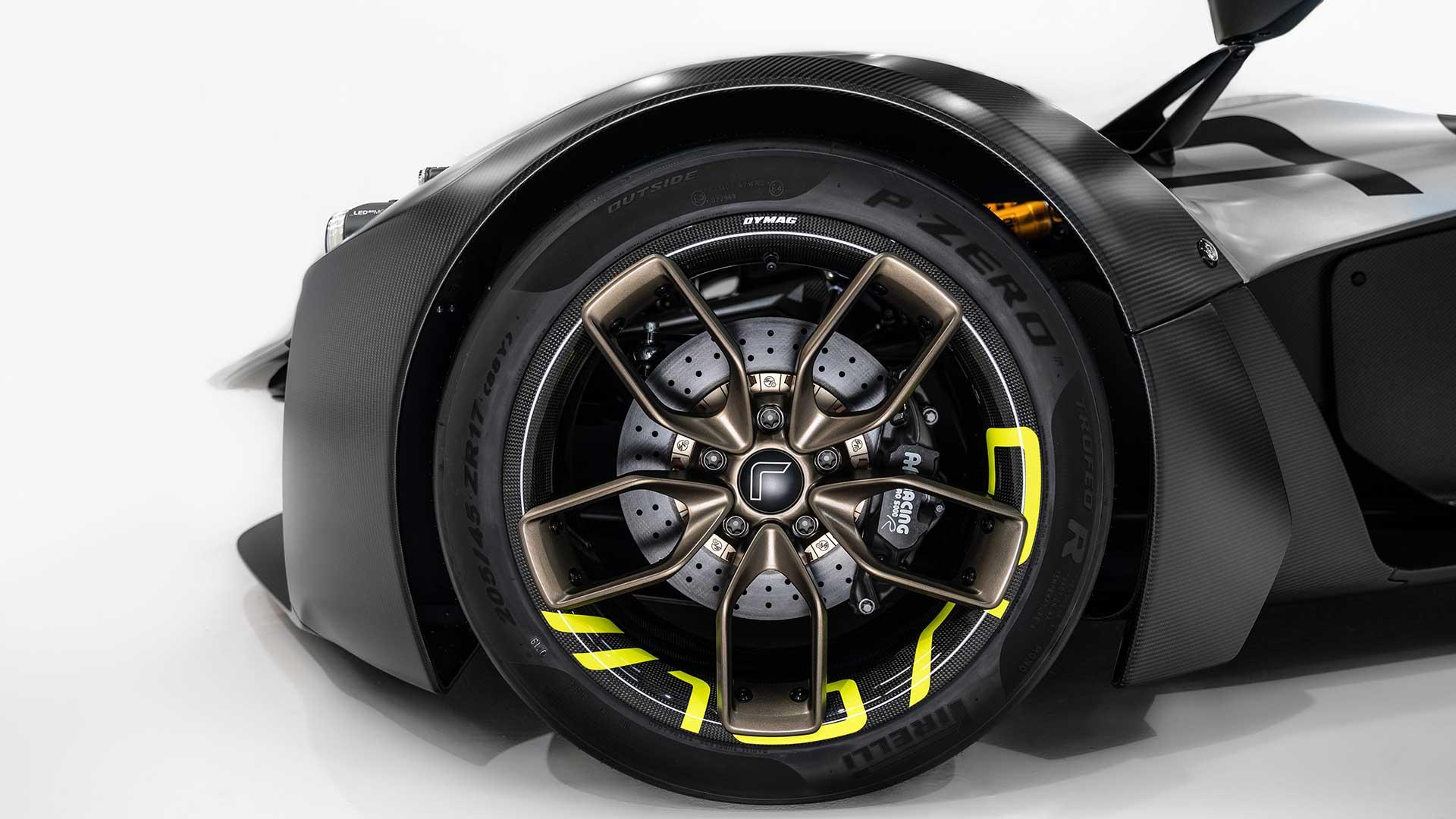 Deze speciale BAC Mono R viert een feestje met 347pk - TopGear