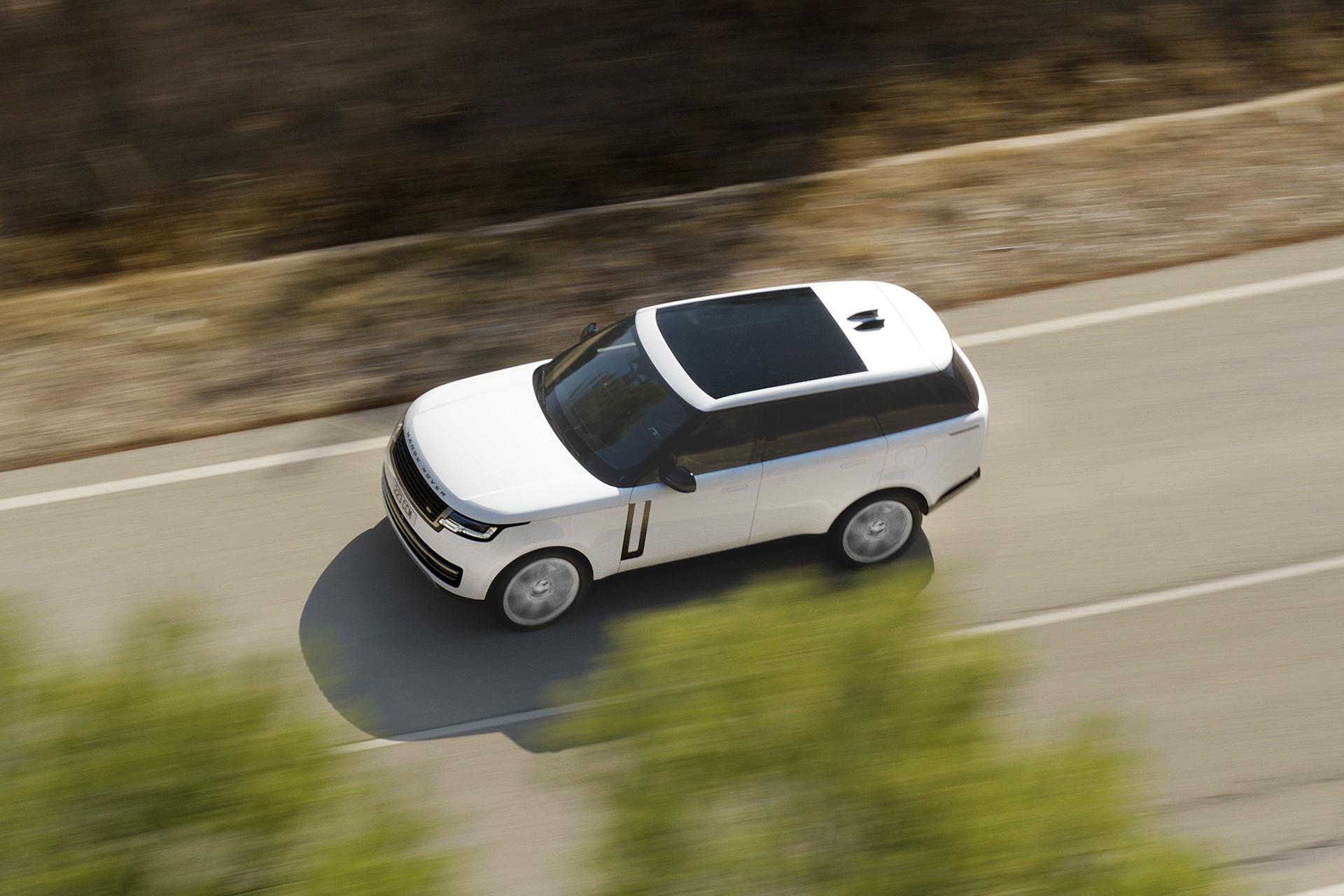 Land Rover Range Rover P440e AWD PHEV HSE review (2023)