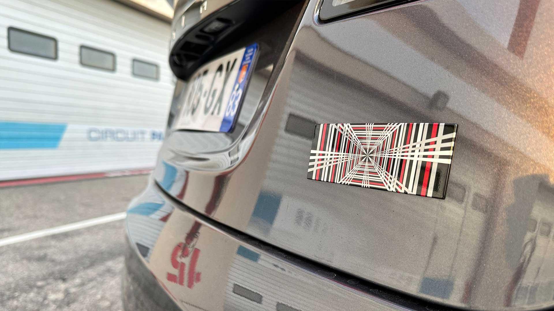 Tesla Model S Plaid Track Pack haalt topsnelheid van 322 km/u