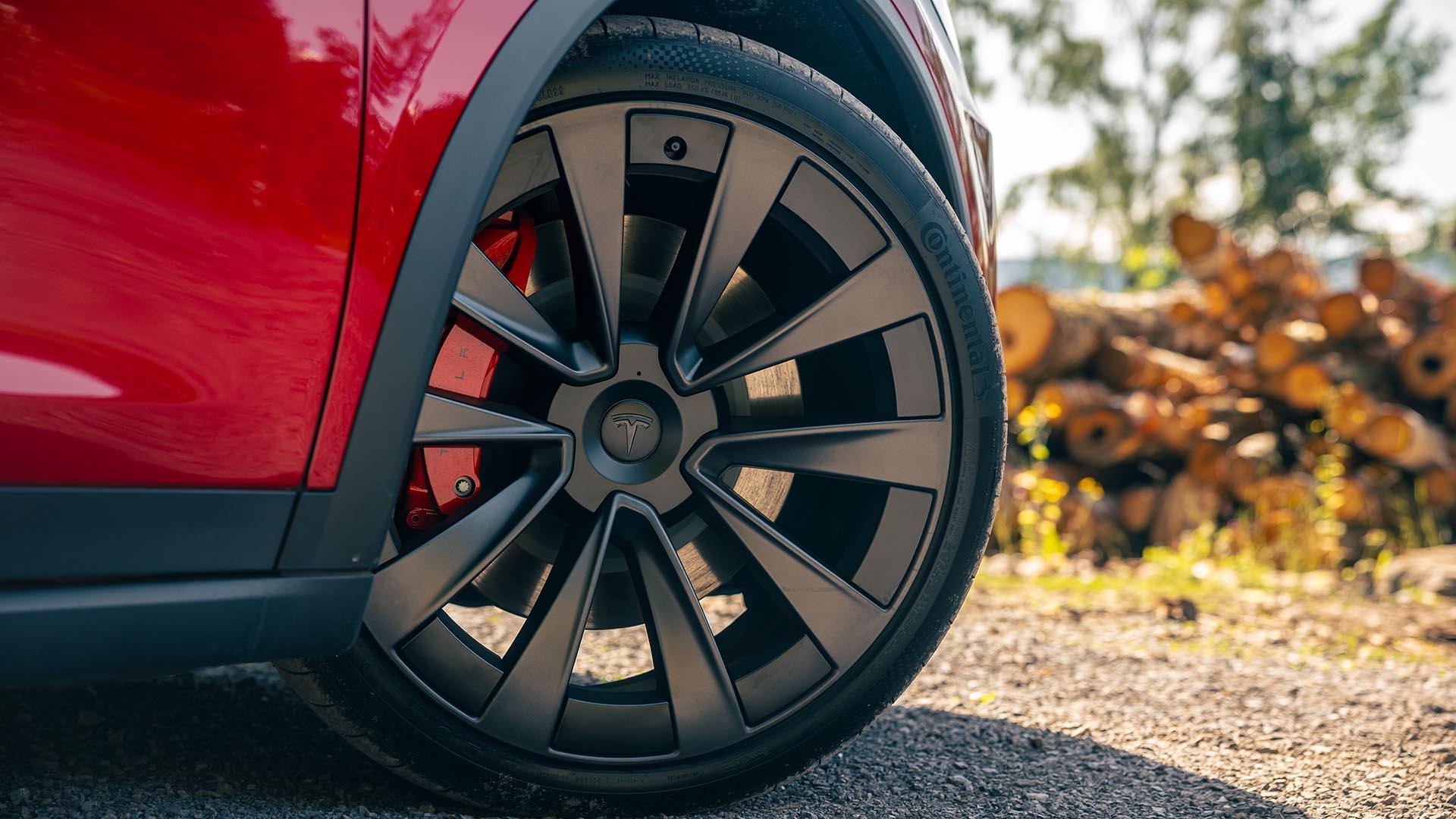 Lotus Eletre vs Tesla Model X review (2023) - TopGear