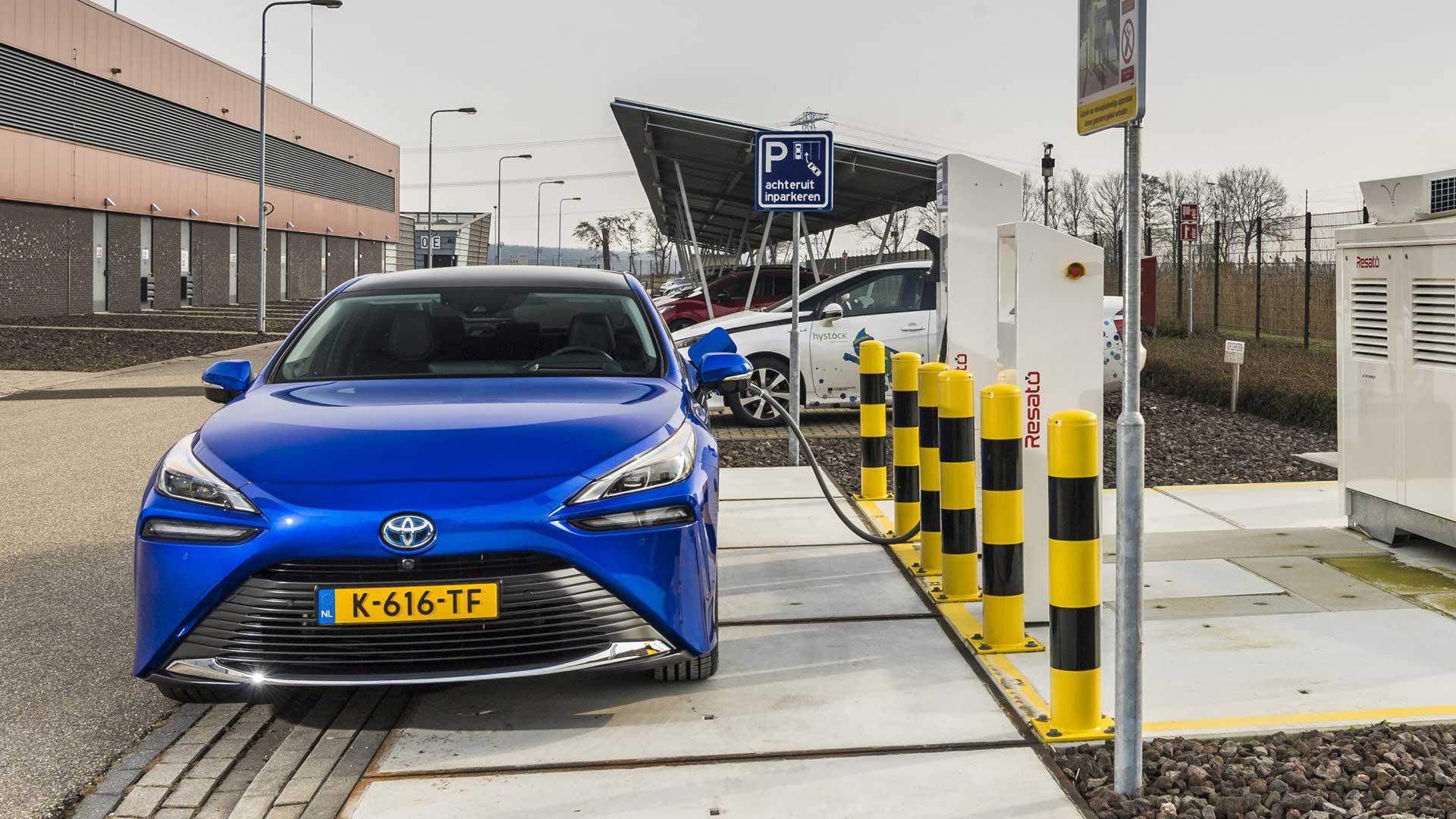 Overheid investeert in 'duizenden voertuigen op waterstof' - TopGear