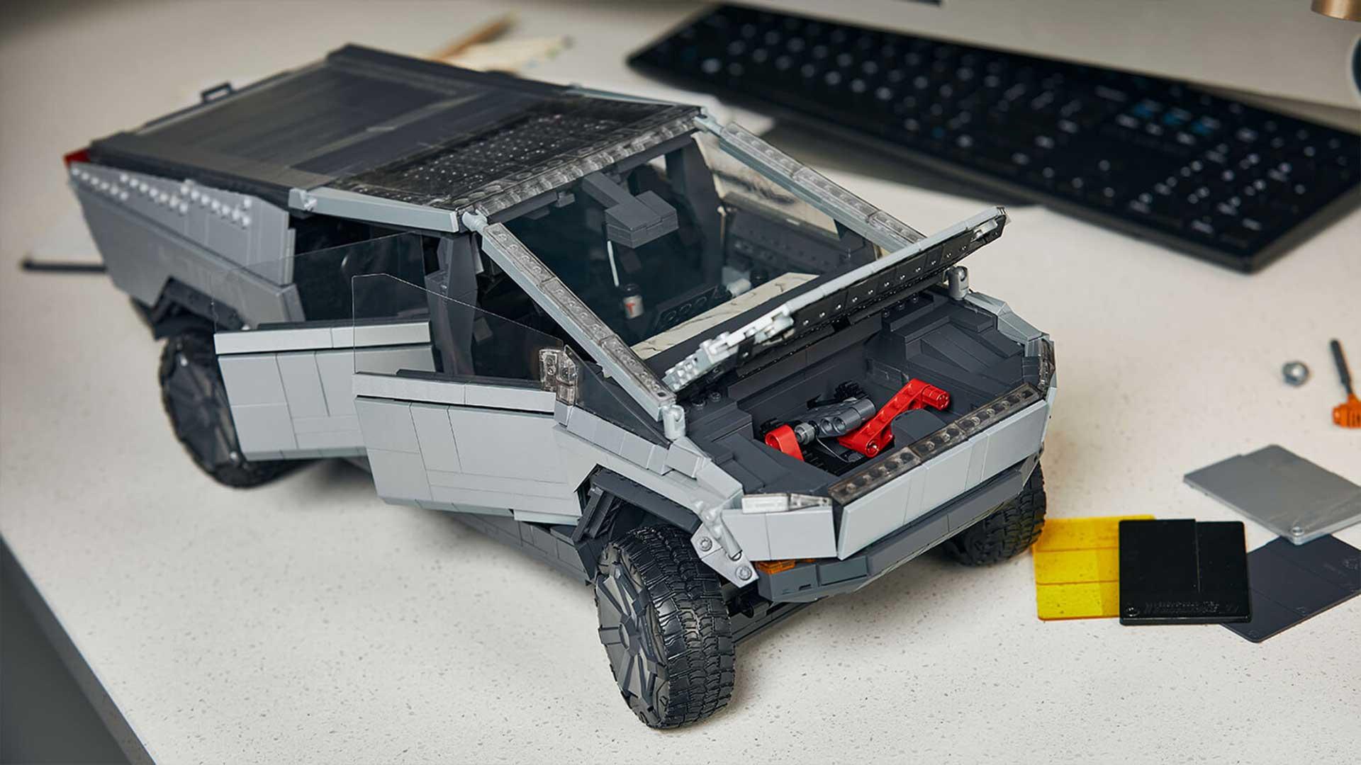 Kruidvat verkoopt 'Lego' Tesla Cybertruck nu voor spotprijs