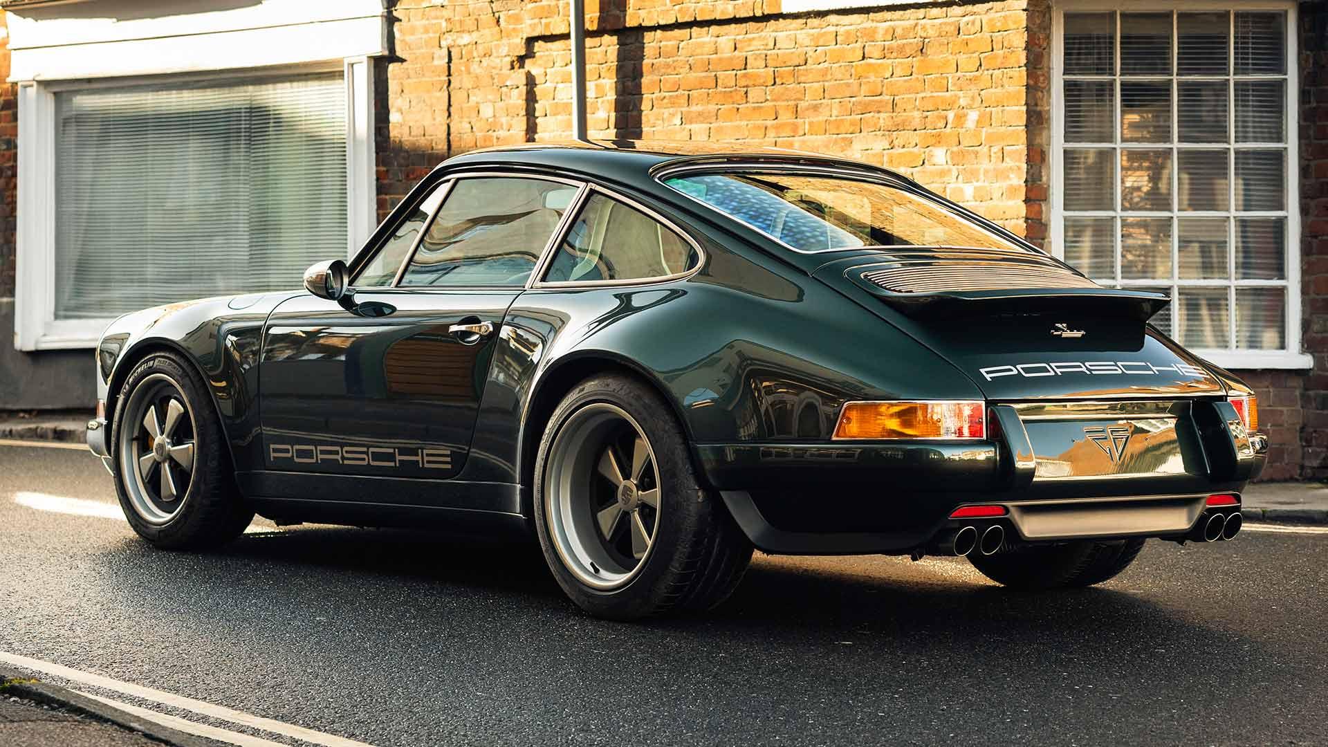 Theon Design bouwt deze prachtige Porsche 911 964 restomod - TopGear