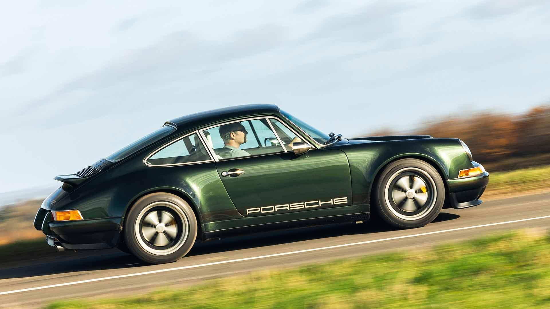 Theon Design bouwt deze prachtige Porsche 911 964 restomod - TopGear