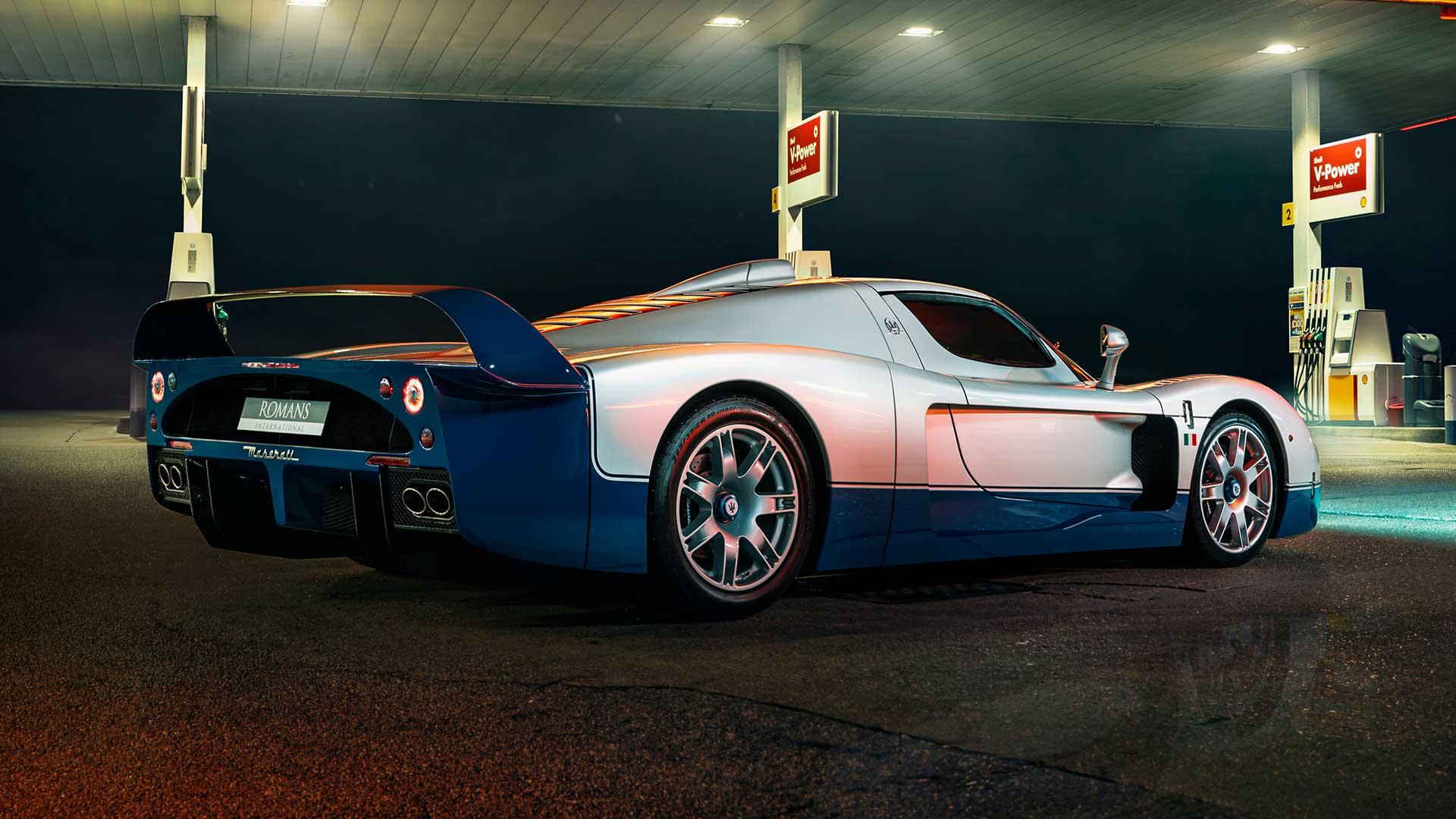 Nieuwe Ferrari Enzo en Maserati MC12 gaan naar het veilinghuis - TopGear