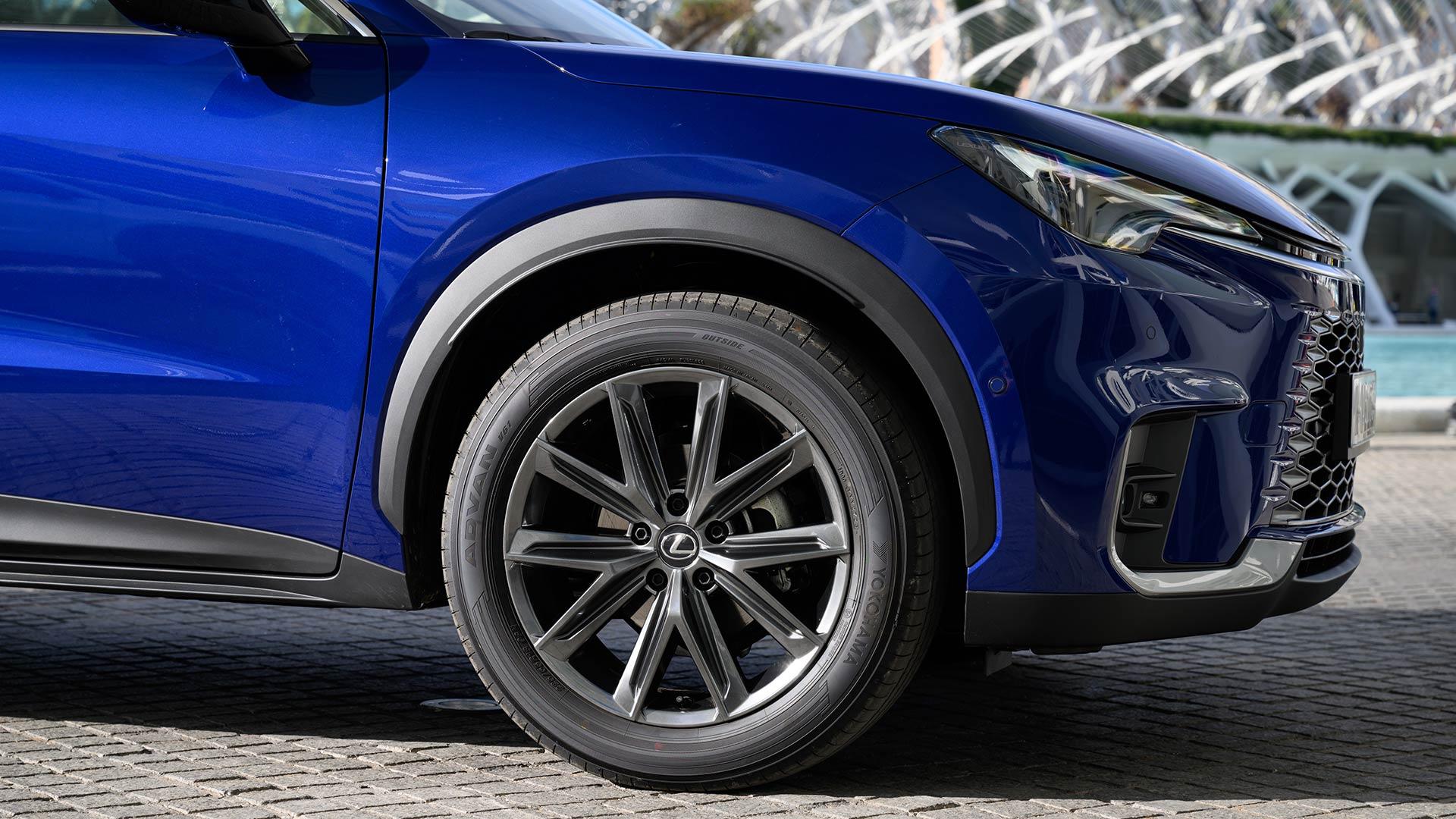 Lexus LBX Elegant 2WD review (2024) - TopGear