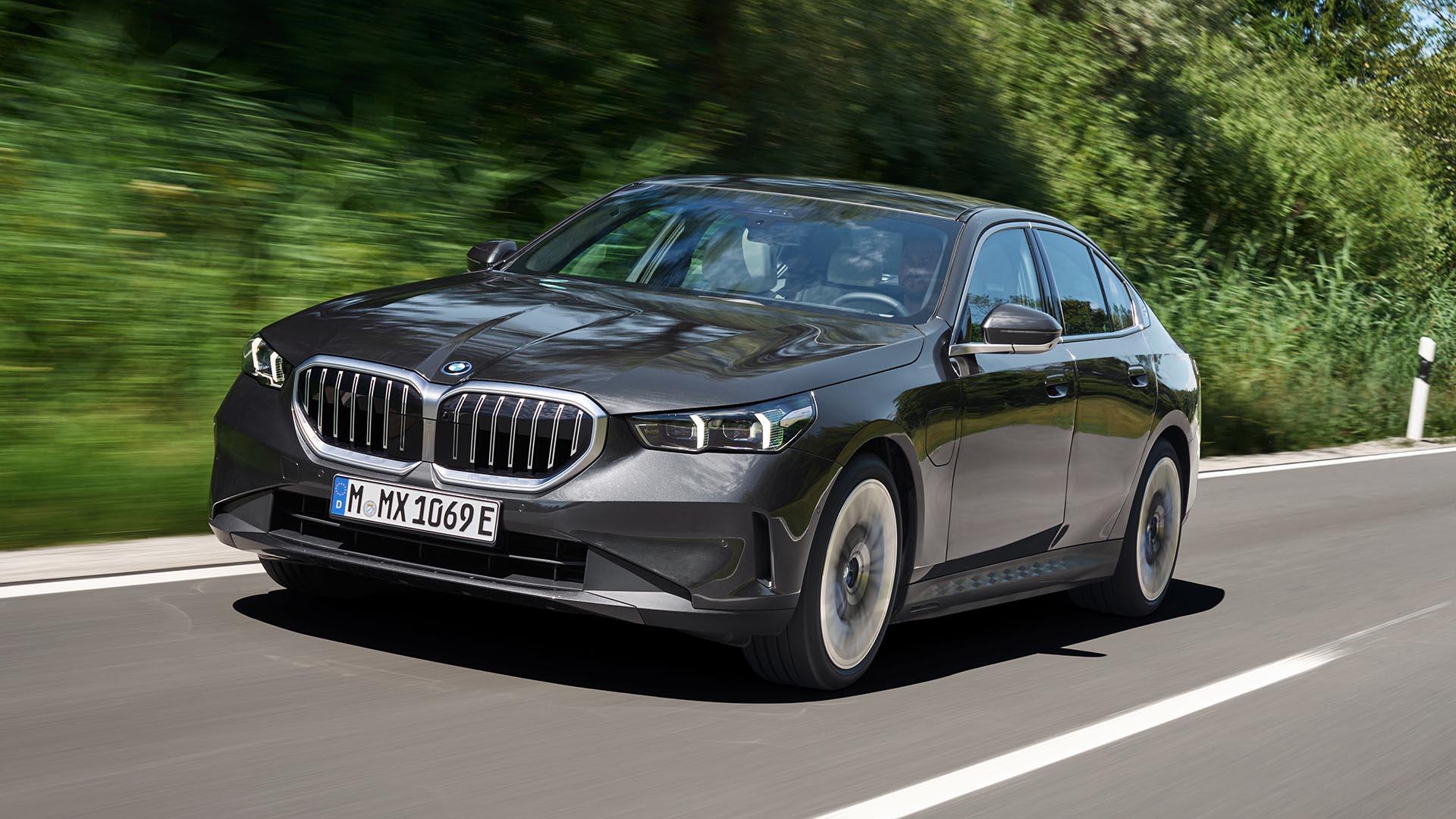 BMW 520i review (2024) - TopGear