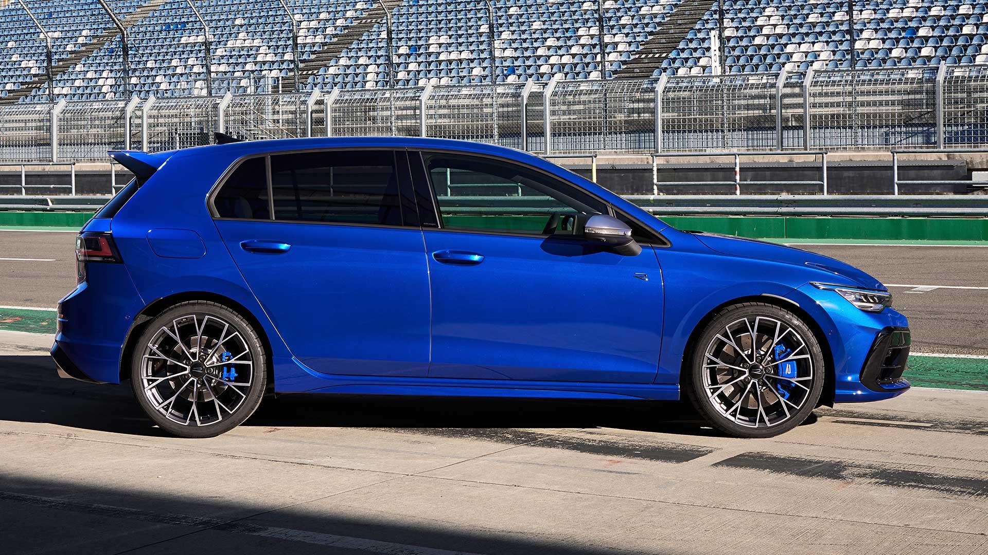 Nieuwe Golf R is de sterkste ooit en neemt Golf R Variant mee - TopGear