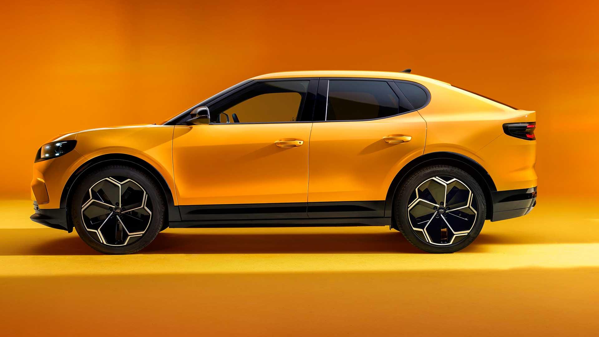 De nieuwe Ford Capri is eigenlijk een Volkswagen met een ander jasje ...