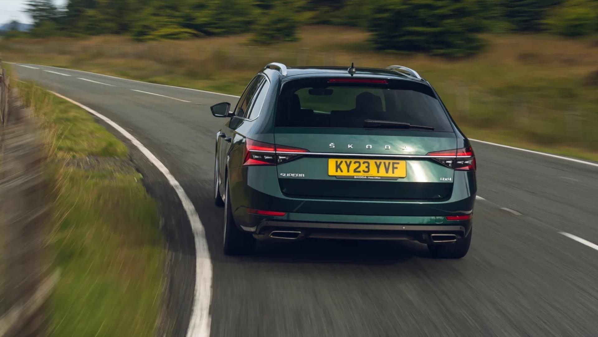Skoda Superb Sleeper Edition is een Combi met bijna 500 pk