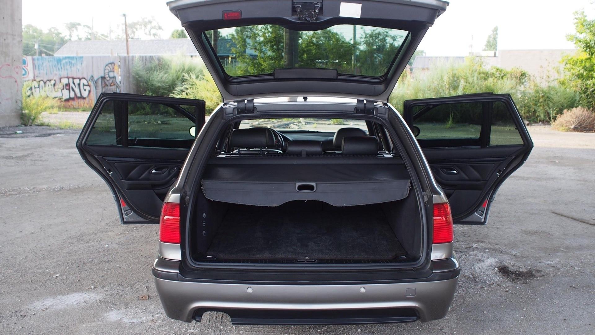 Deze BMW M5 Touring (E39) is de droom van iedere liefhebber - TopGear