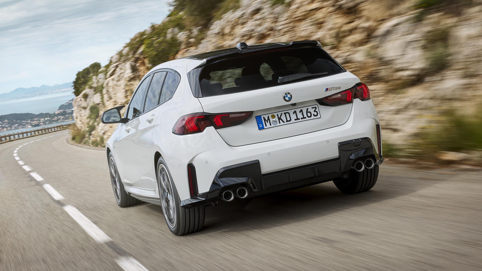 BMW M135 xDrive: doet deze de zescilinder vergeten? - TopGear