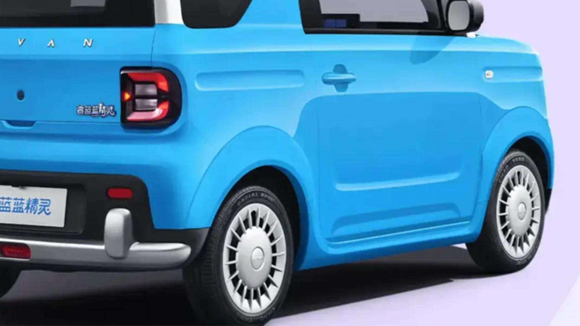 Livan Smurf is een bijzonder betaalbare kleine auto - TopGear