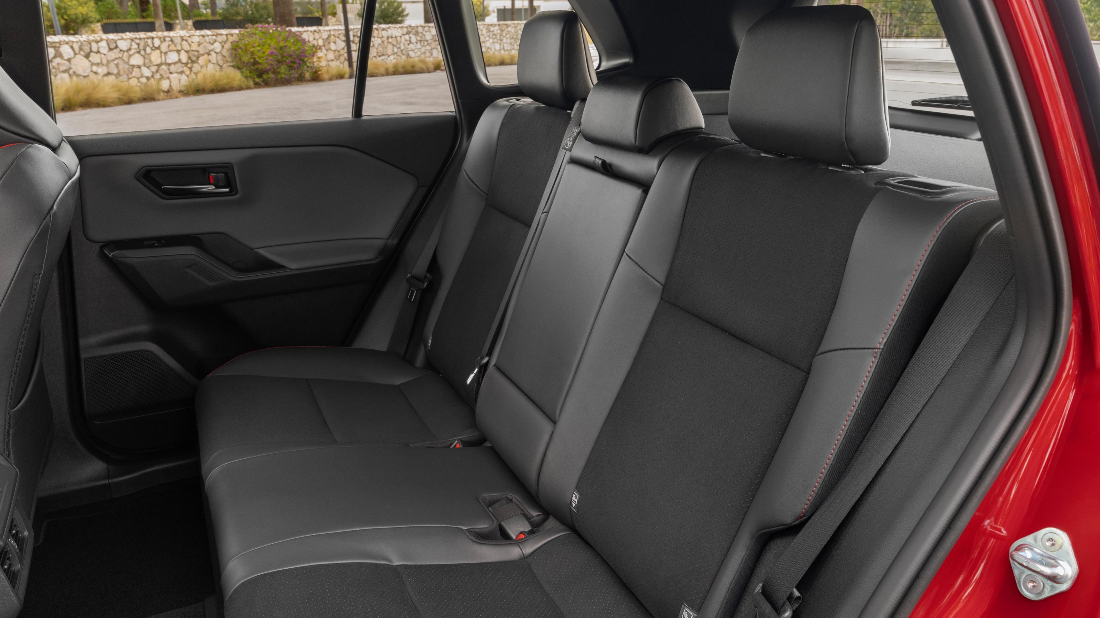 Op papier is de Toyota RAV4 wat je wilt - is dat ook zo? (review)