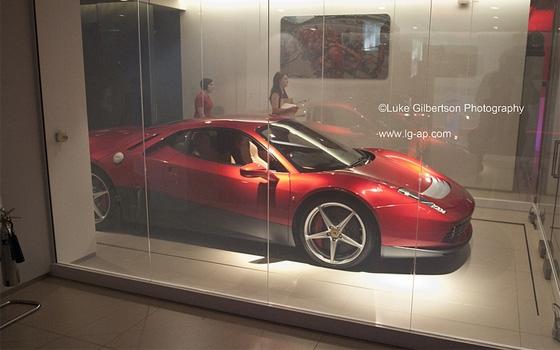 Ferrari SP12 EPC, voor Eric Clapton - TopGear