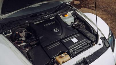 Mazda RX-7 met legendarische 26B-motor klinkt hemels - TopGear