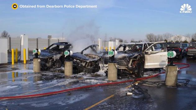 Ford F-150 Raptor Rocket Bunny is best praktisch - TopGear