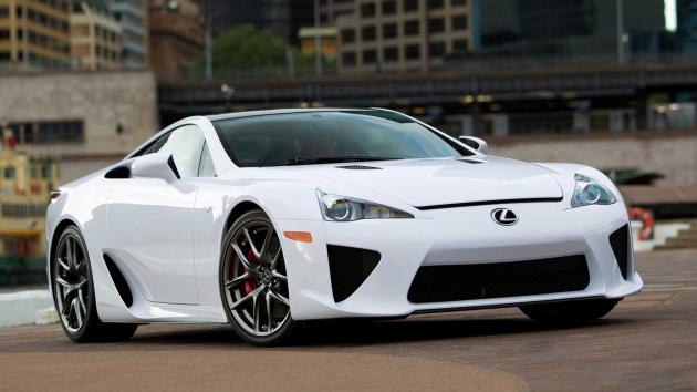 The Stig in de Honda Civic Type R en Lexus LC 500 - TopGear Nederland