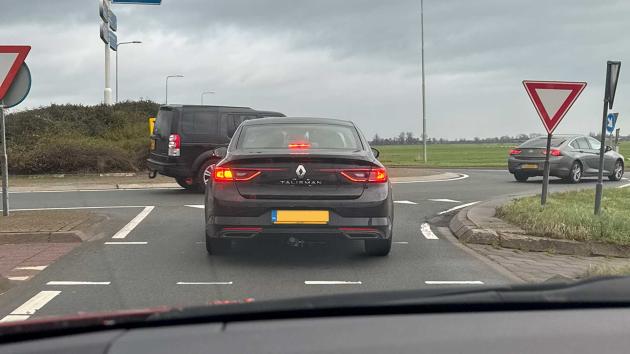 Dit is de lastigste rotonde ter wereld - TopGear Nederland